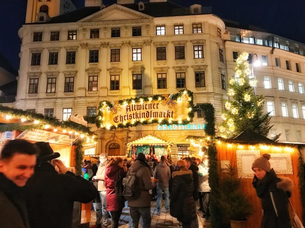 A Guide to Austria's Best Christmas Markets - Hopping Feet