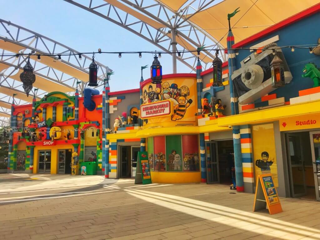 Legoland Dubai Themepark Review - Hopping Feet